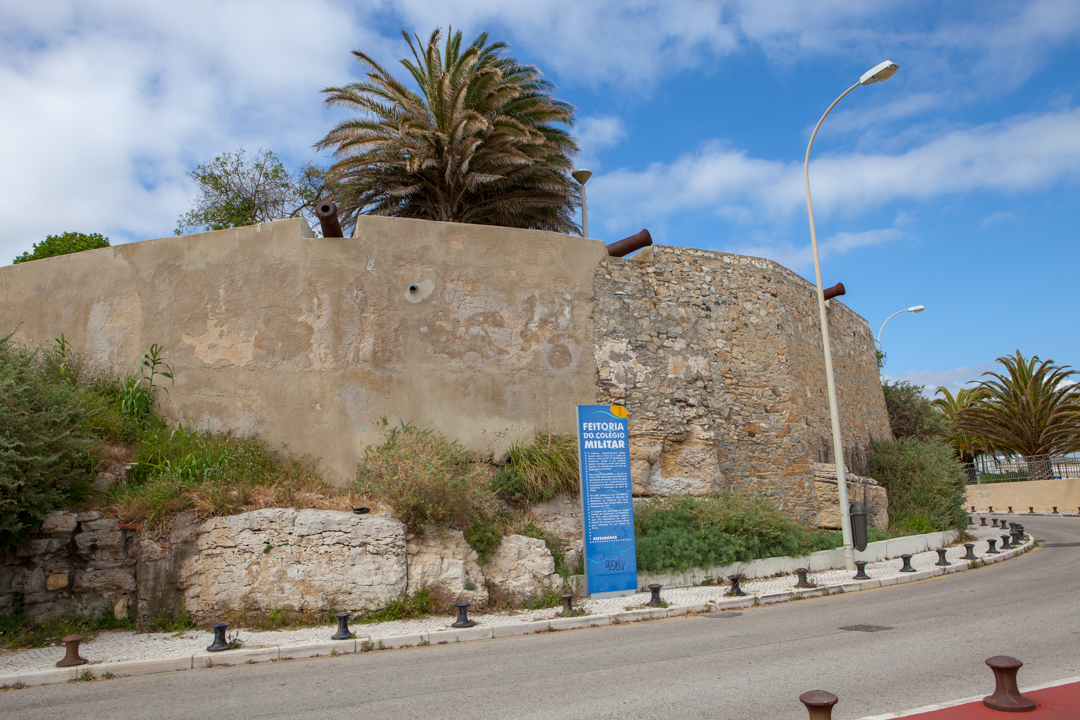 A Bateria de Feitoria e os Fortes de Catalazete e Areeiro. Oeiras ...