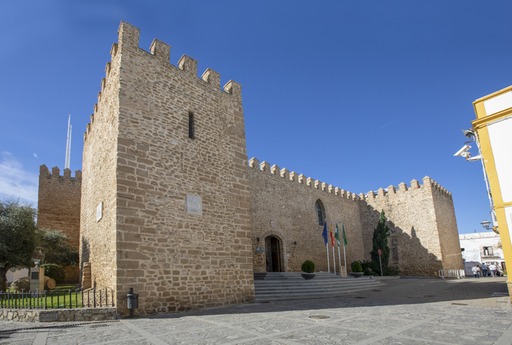 Defensas costa andaluza 200. Castillo de Luna de Rota – Torres ...